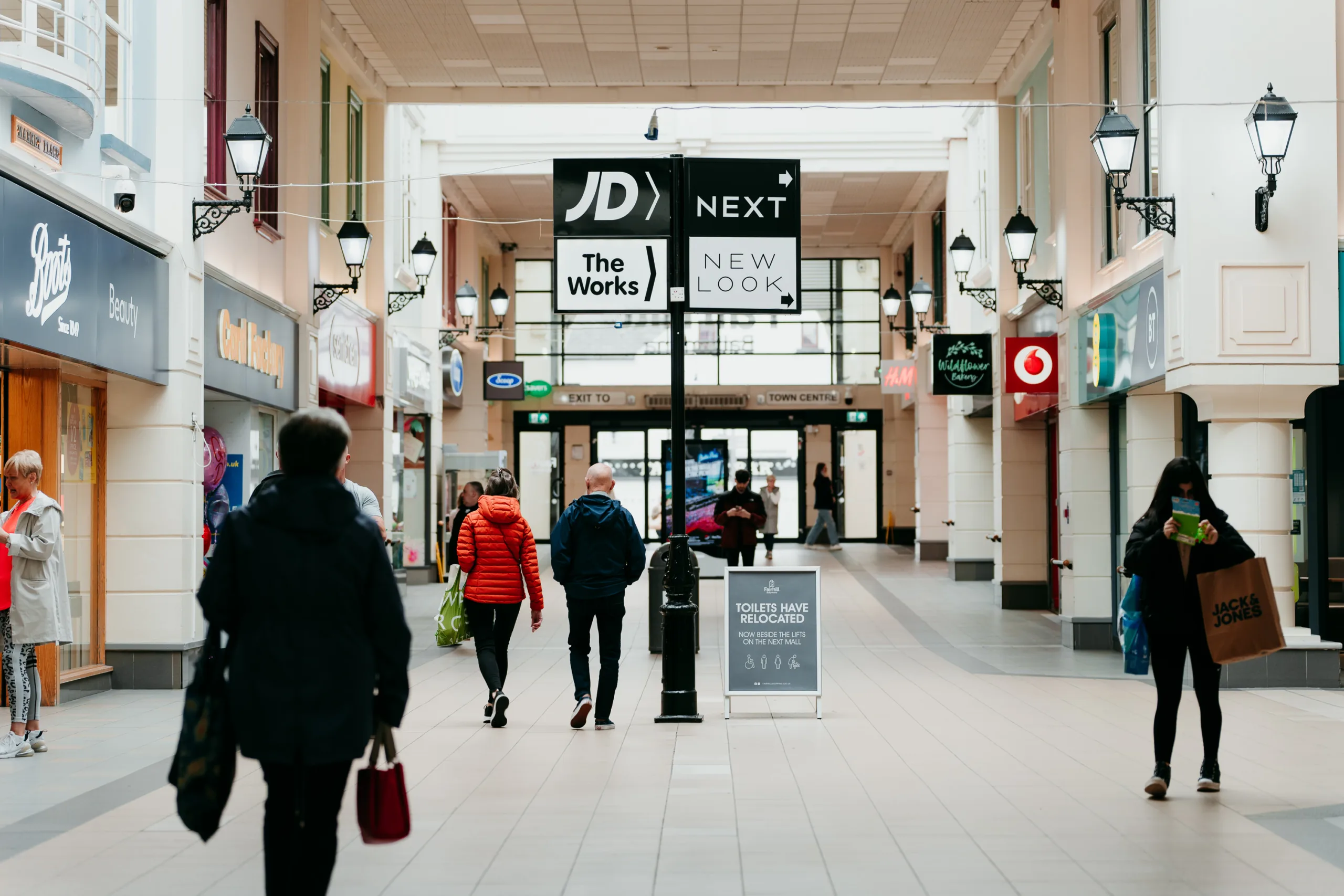 Summer Family Fun at Fairhill! - Fairhill Shopping Centre